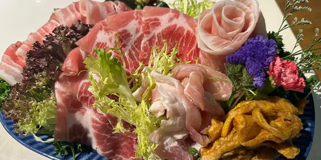 [For 2] Premium Seafood Platter Taiwan Hot Pot Dinner for 2 [Service ...