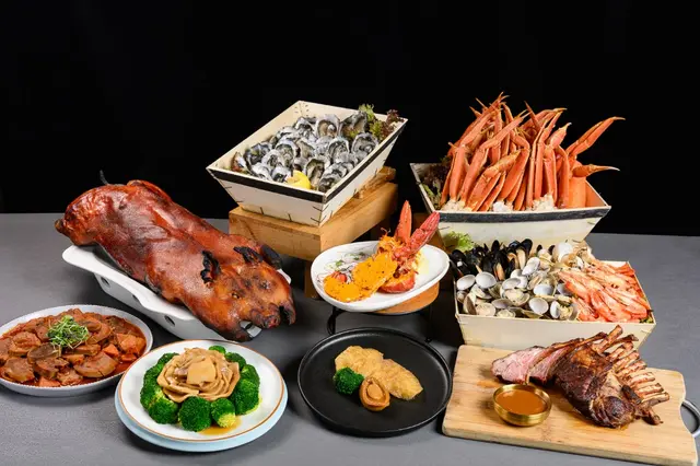 [75折優惠]「鮑．蠔．龍蝦．乳豬」週末自助晚餐 每位HK$373.5 | Eat@ease | 指定分店香港 | OpenRice 香港開飯喇
