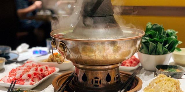 [For 4] Beijing Classic Hot Pot Set Menu for 4 [Service Charge Included ...